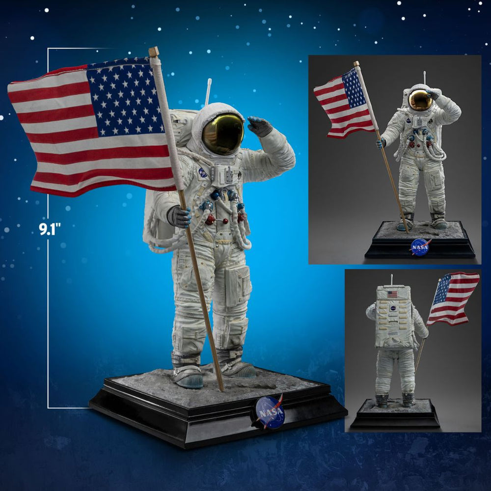 Apollo 11 Astronaut Statue By Iron Studios - www.superherotoystore.com