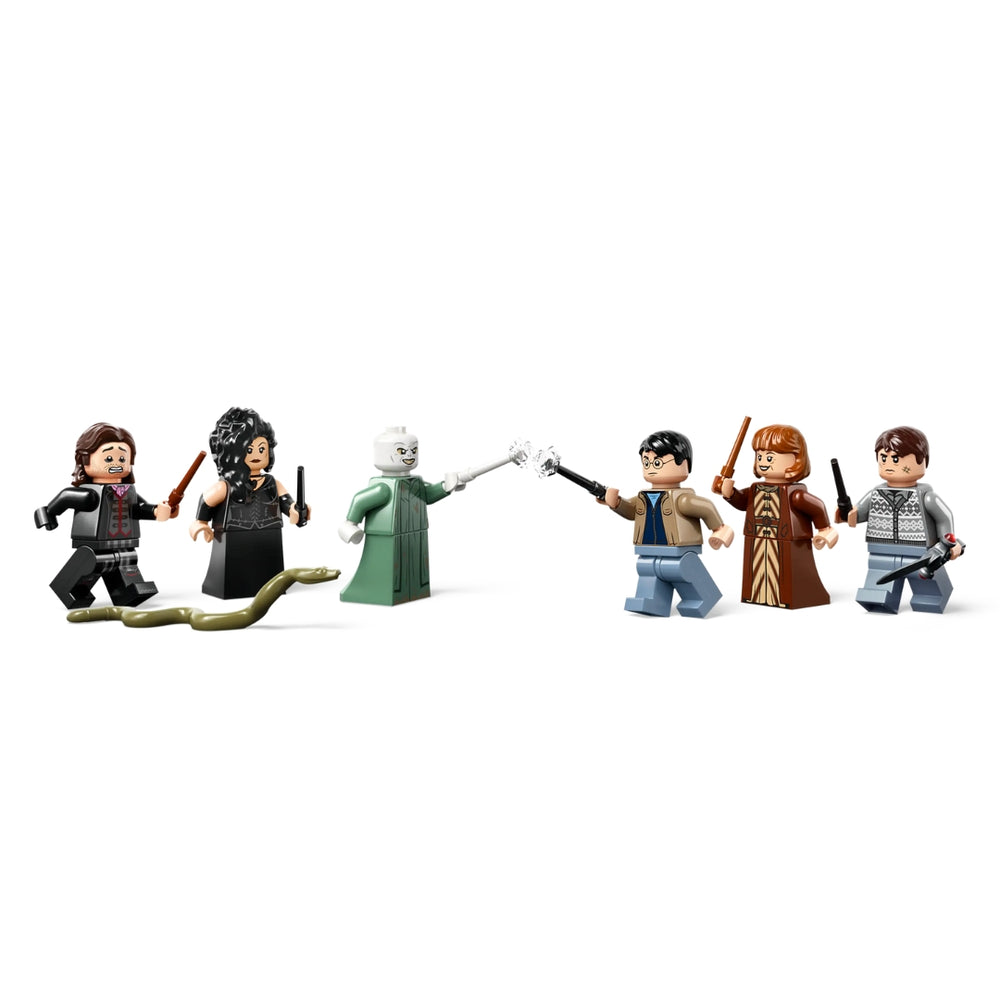 The Battle of Hogwarts™ by LEGO - www.superherotoystore.com